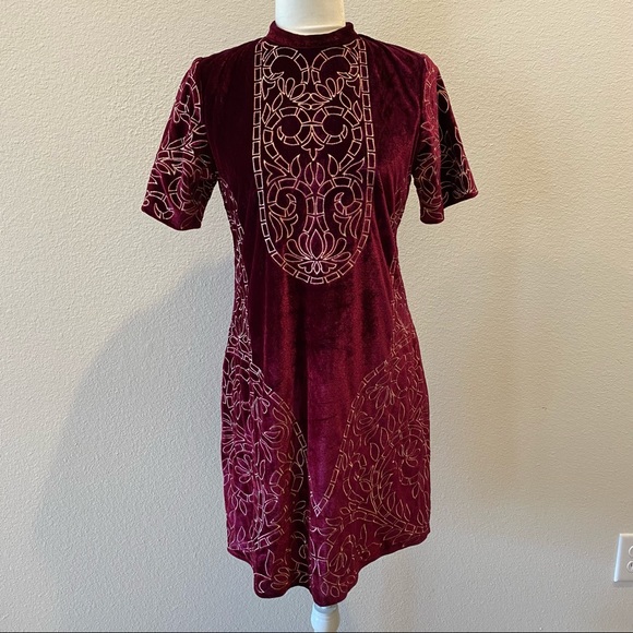 Chelsea & Violet | Dresses | Chelsea And Violet Velvet Embroidered ...